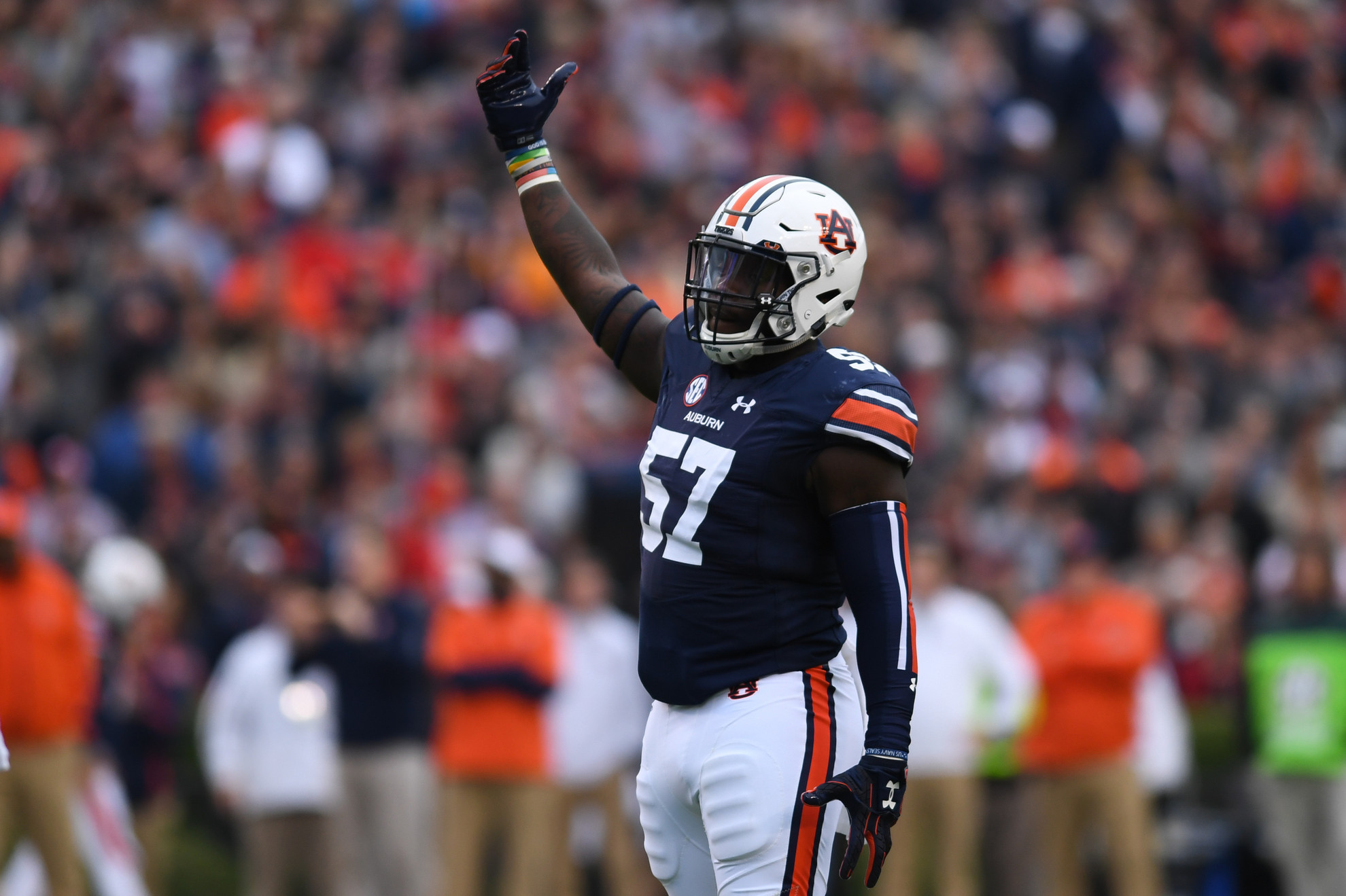 Deshaun Davis named candidate for Lott IMPACT Trophy - Auburn Tigers ...