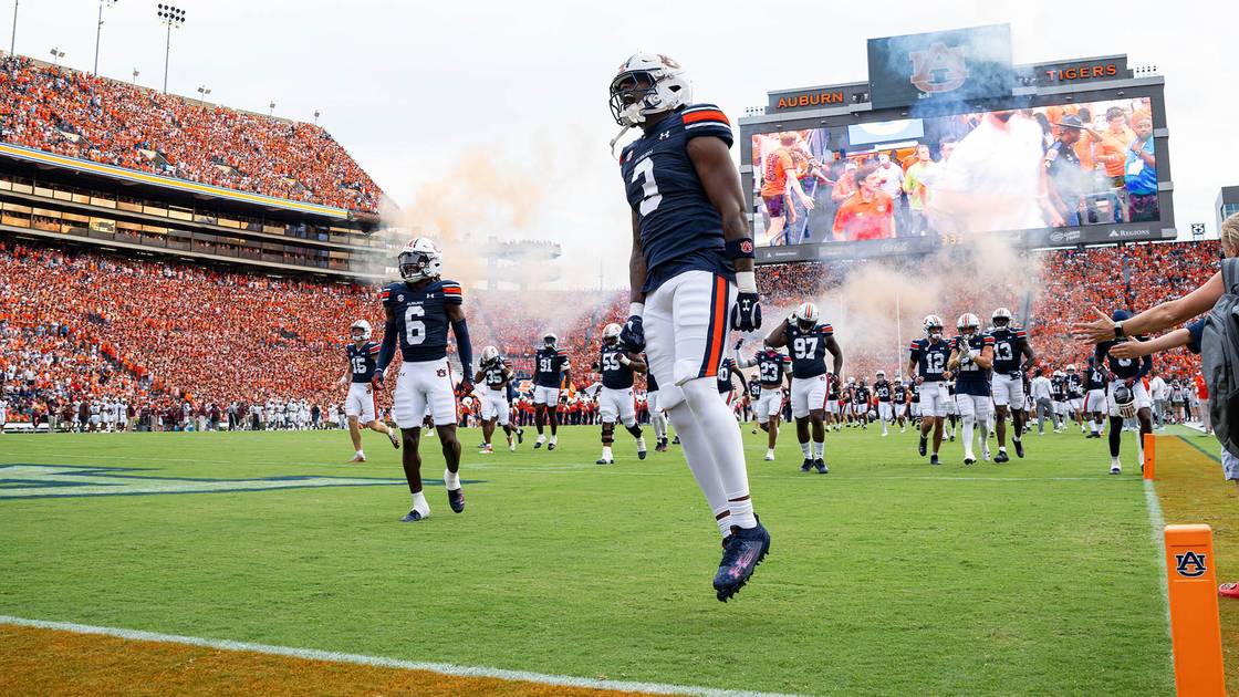 Kickoff times, TV networks announced for Auburn’s first three games ...
