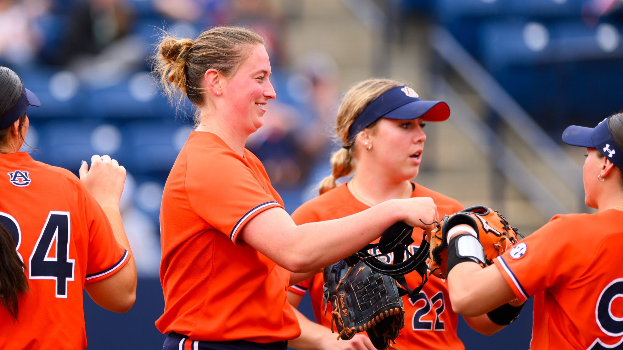 Lech homers twice, Penta ties wins record in 4-0 win at No. 12 Missouri ...