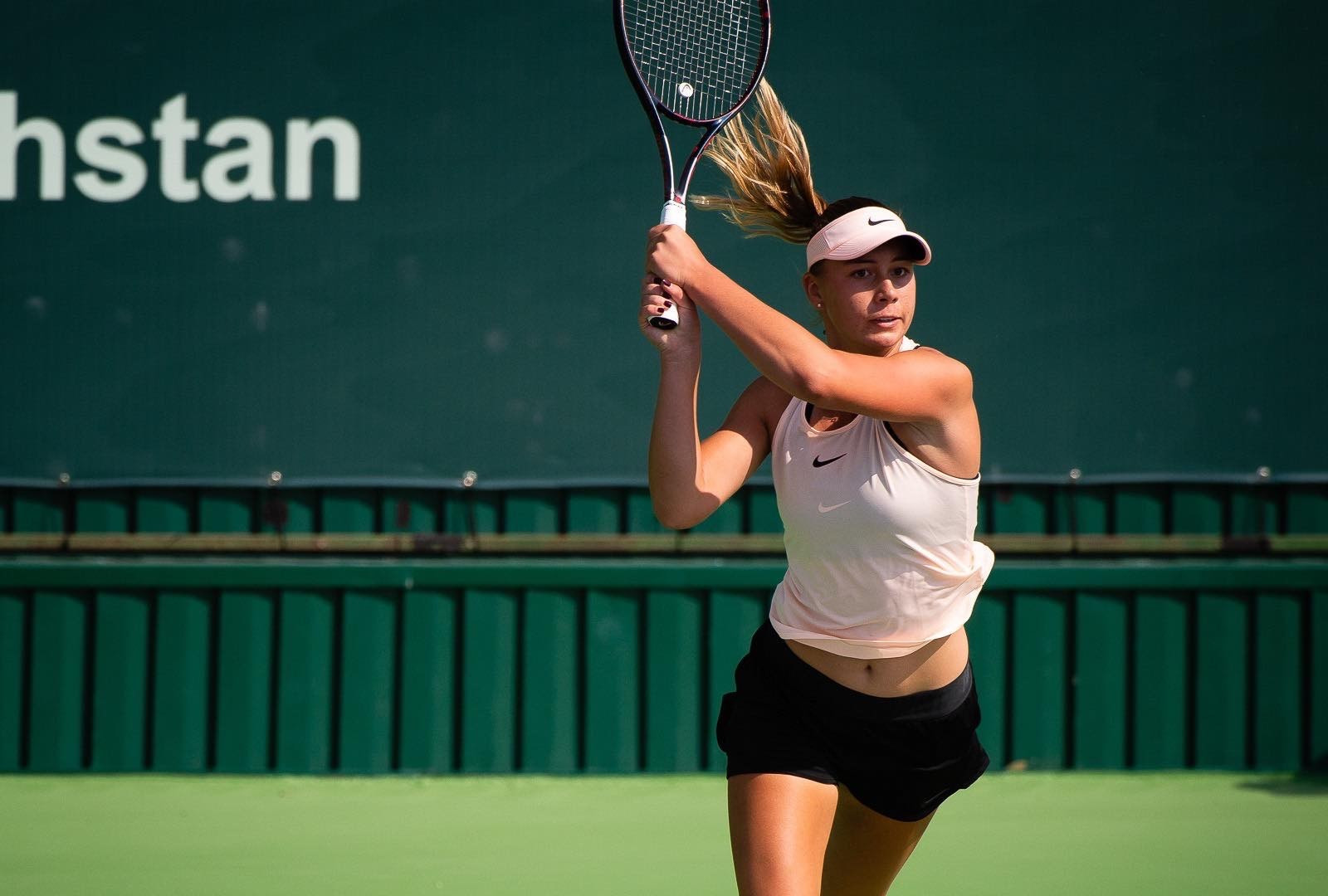 Auburn women's tennis adds Anastasia Astakhova - Auburn Tigers ...