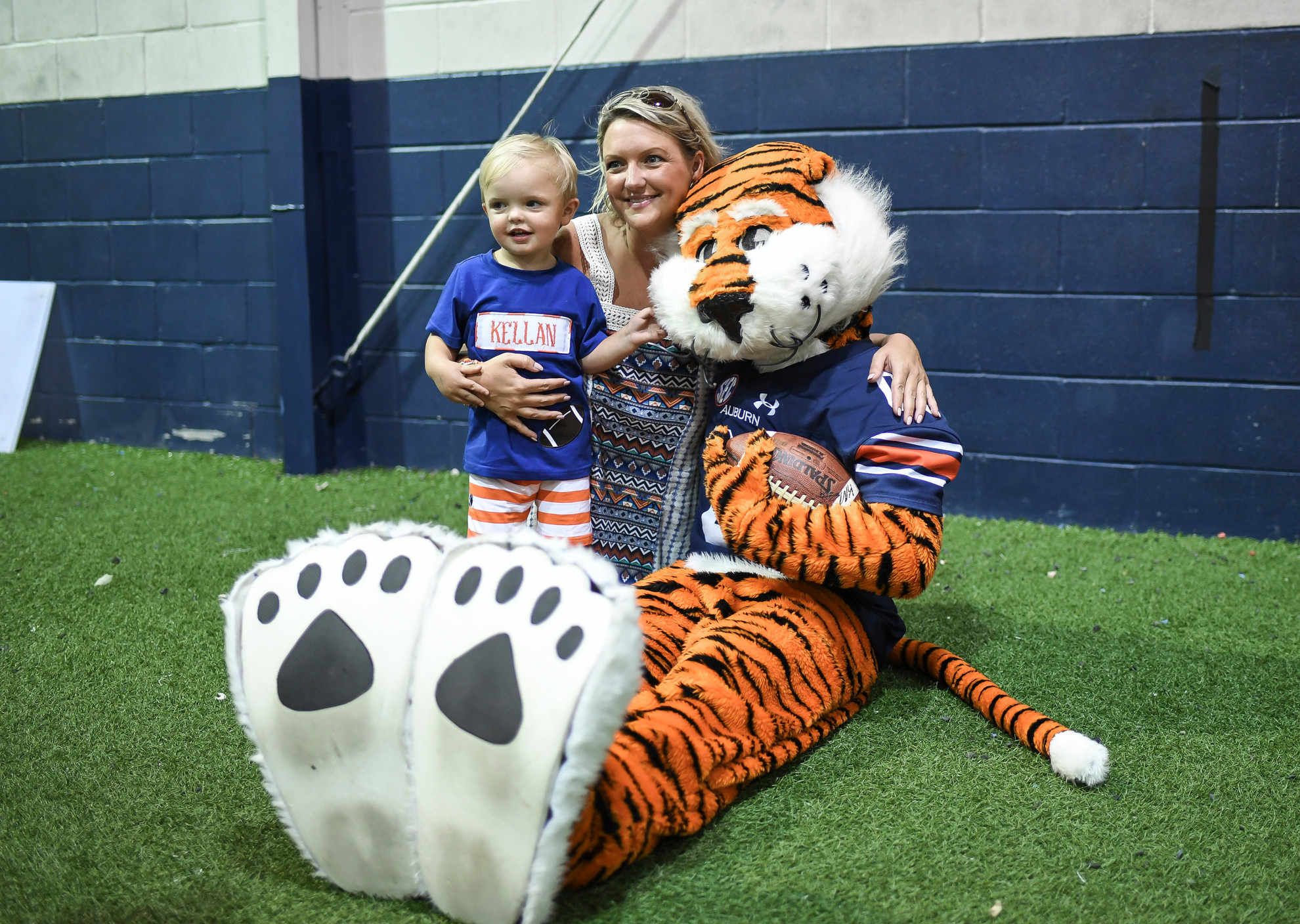 'Nothing but love' - Auburn Fan Day - Auburn Tigers - Official ...