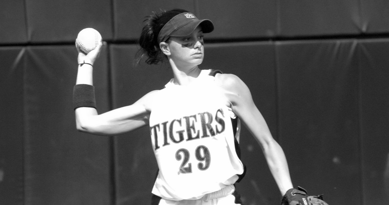 Shannon Anderson - Softball 2004 - Auburn Tigers - Official Athletics ...