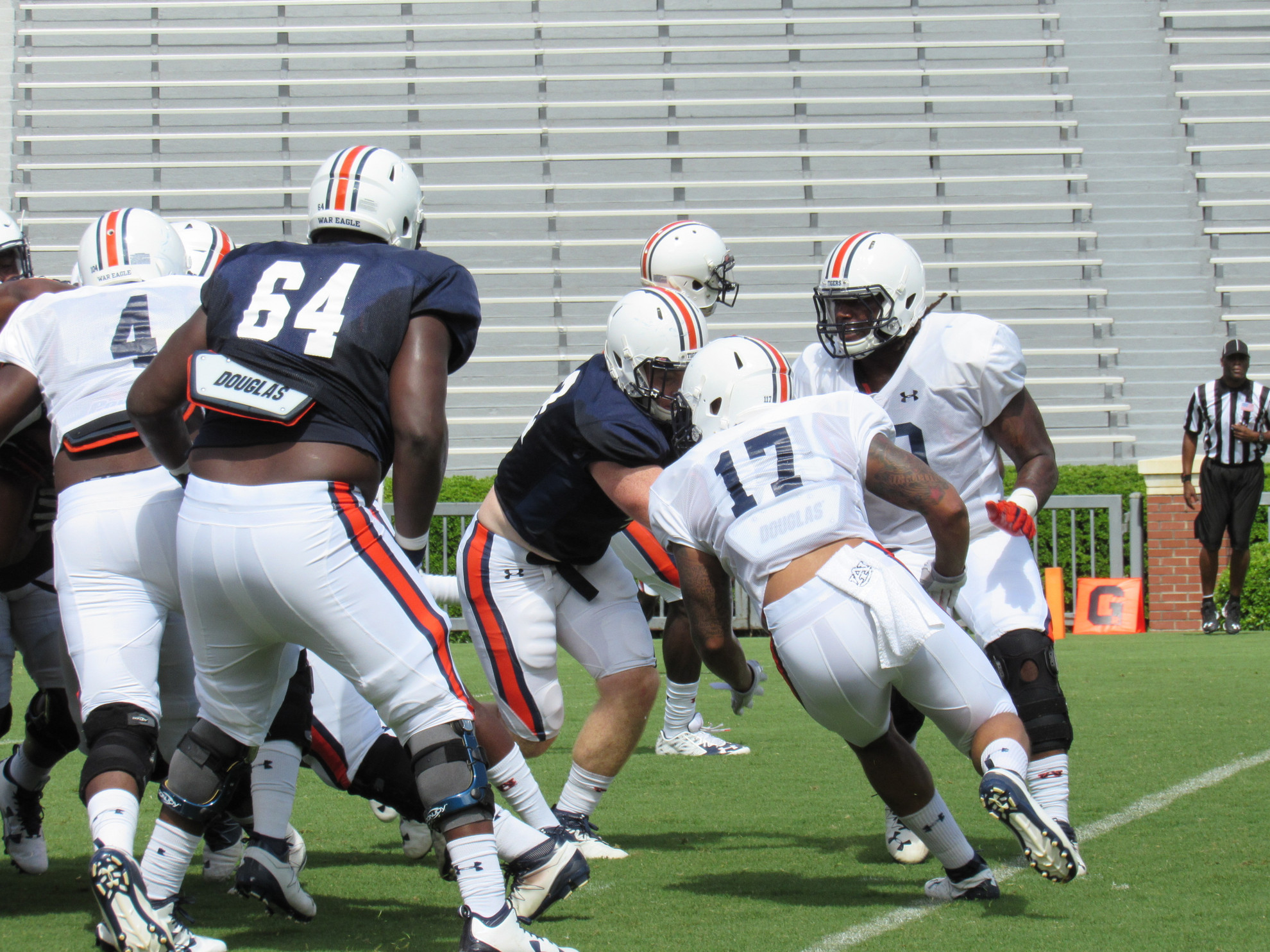 Auburn's T.J. Neal ready for 'big-time, prime-time football' - Auburn ...