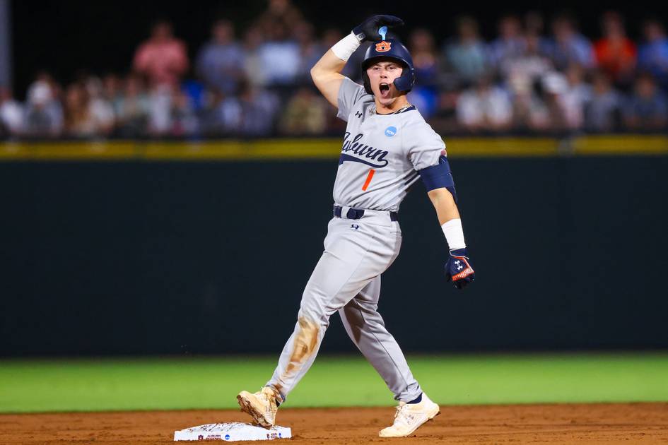 Photo Gallery: Auburn Regional vs. Stetson - Auburn Tigers - Official ...