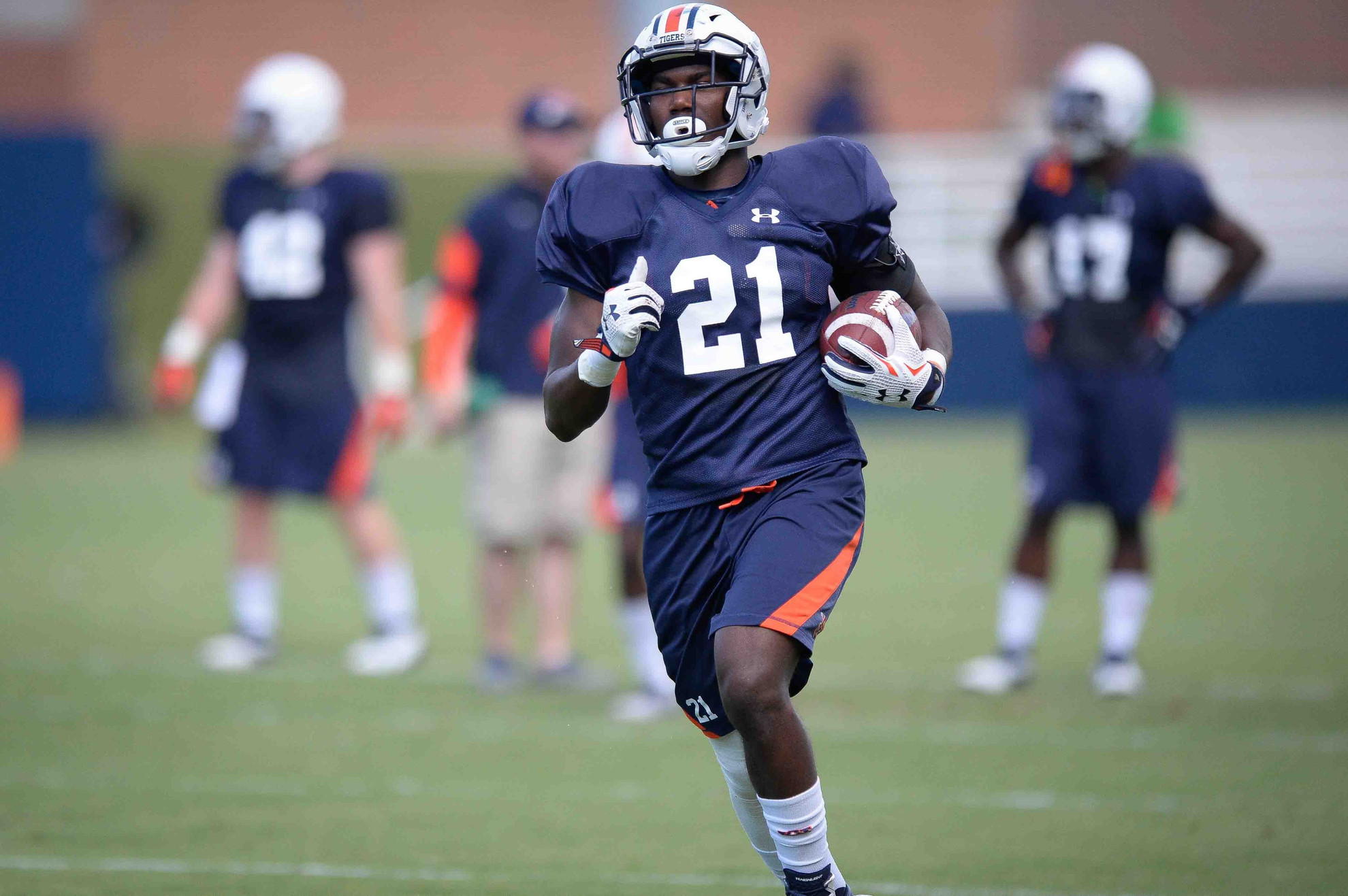 'Moving forward': Auburn ready with new-look running backs - Auburn ...