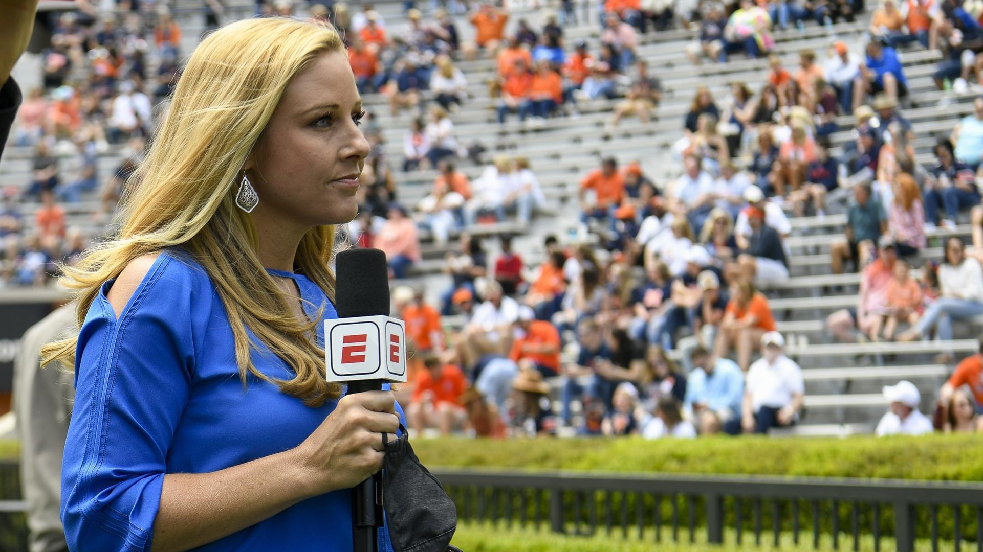 Auburn volleyball alum Dawn Davenport: 'I love this place so much ...