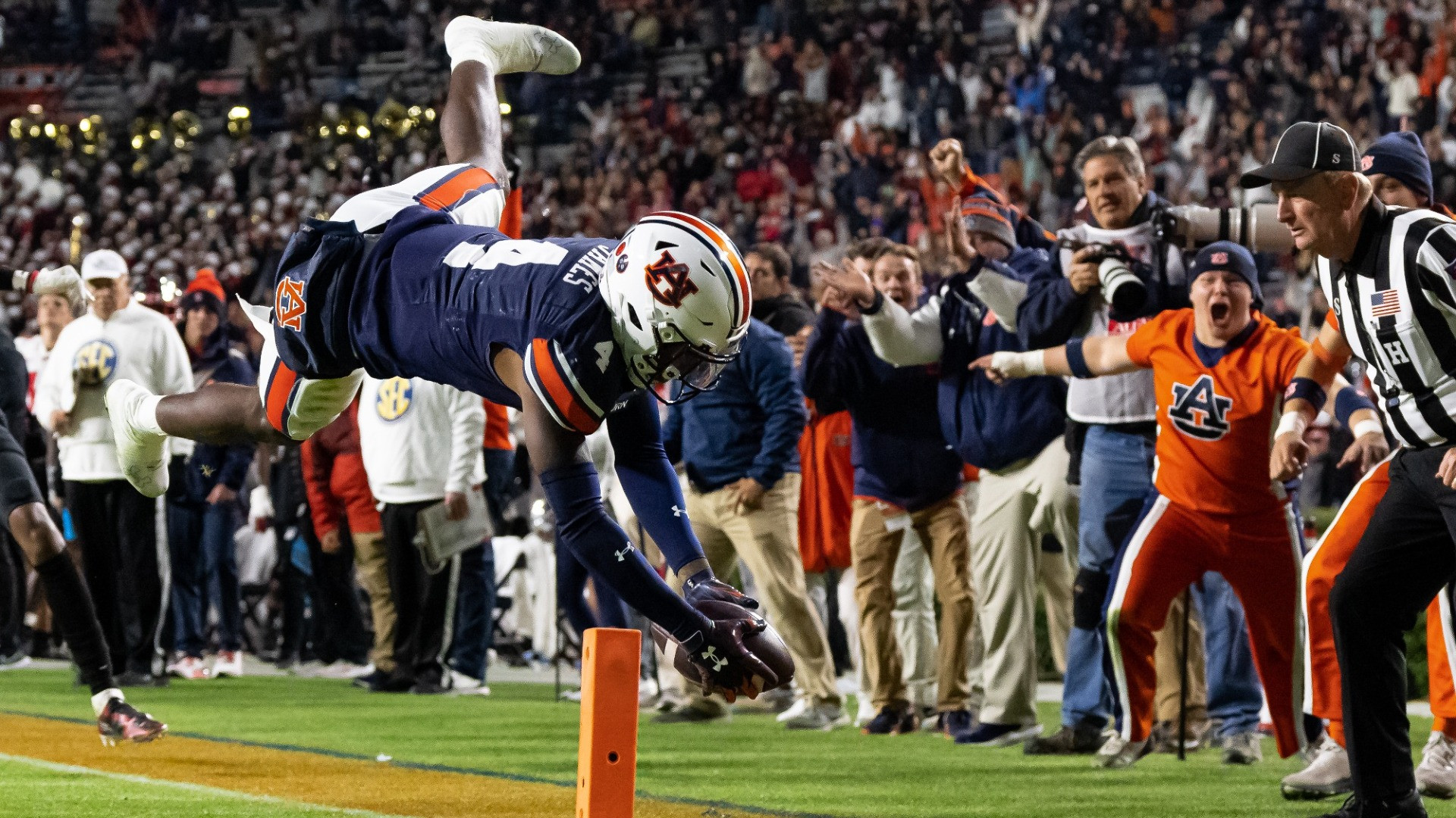 Cornerback D.J. James represents Auburn on Nagurski Trophy watch list ...