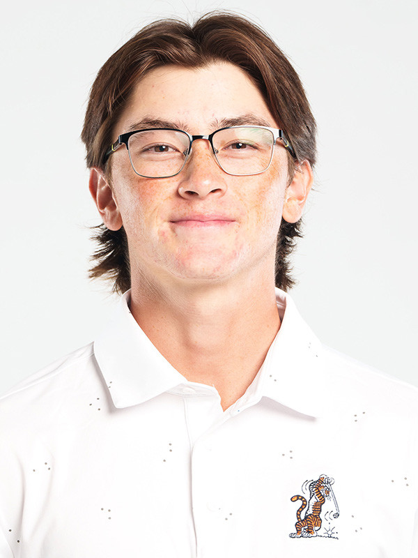 Billy Davis - Men's Golf 2025-26 - Auburn Tigers - Official Athletics ...