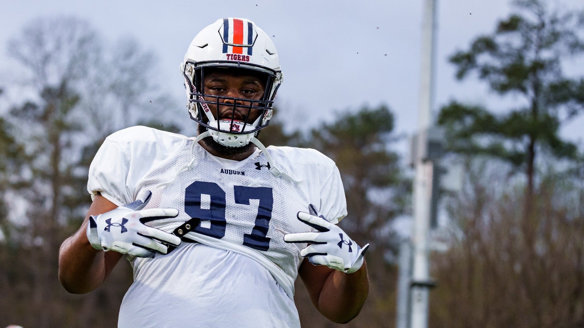 Auburn's Justin Rogers named to Outland Trophy watch list - Auburn ...